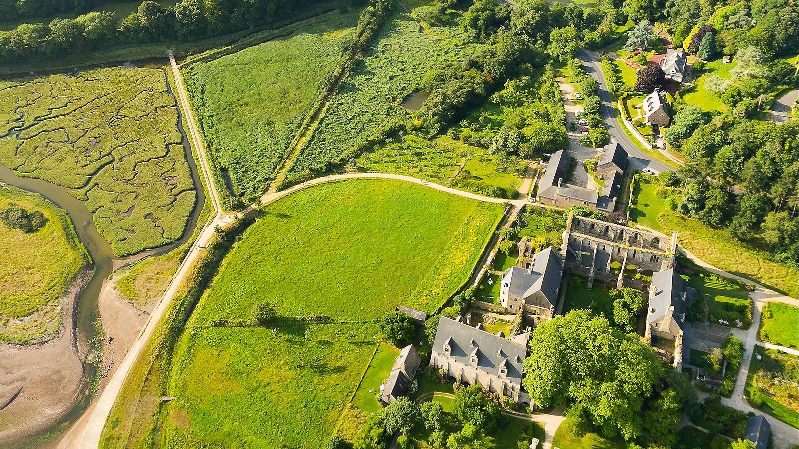 Abbaye de Beauport - Découvrir l'abbaye et le domaine de Beauport